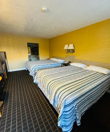 Mount Whitney Motel - Lone Pine, CA