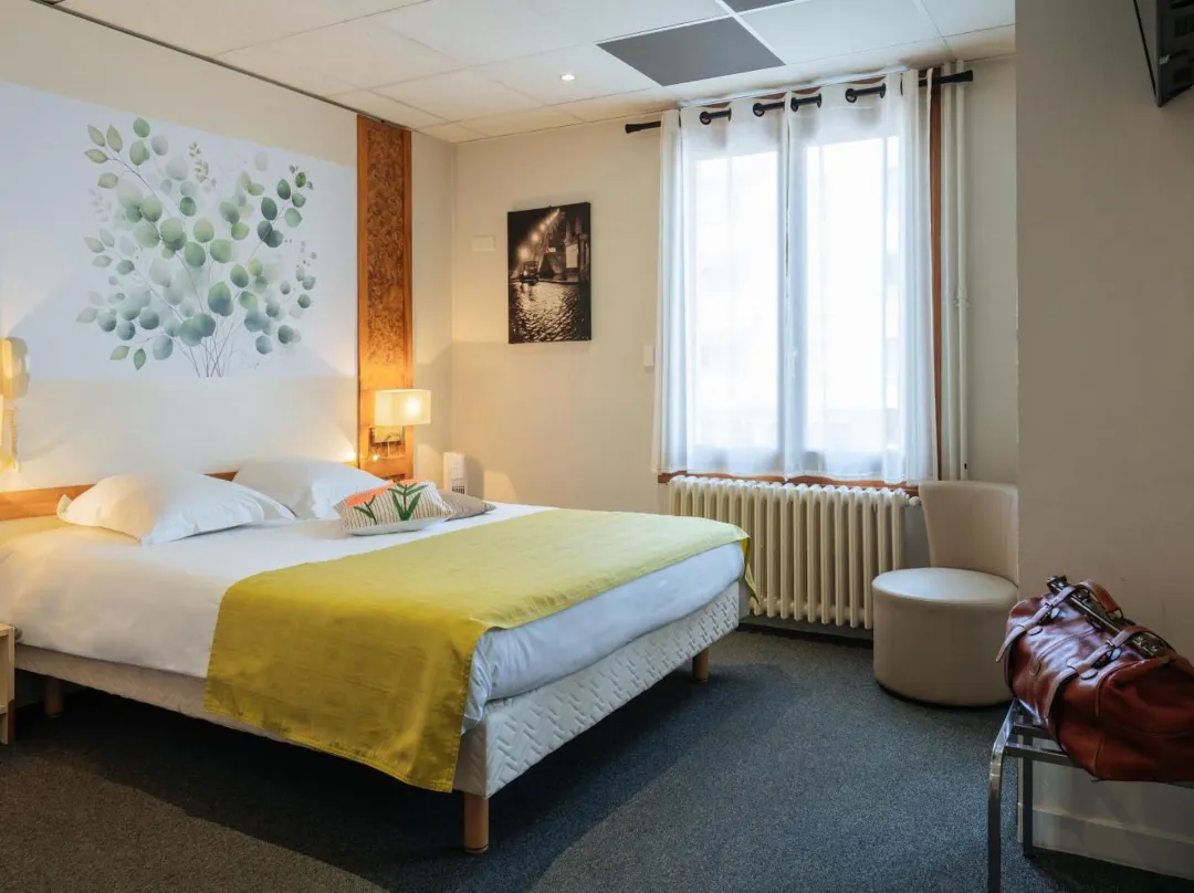 Logis - Hôtel Restaurant Bellevue Annecy - Annecy