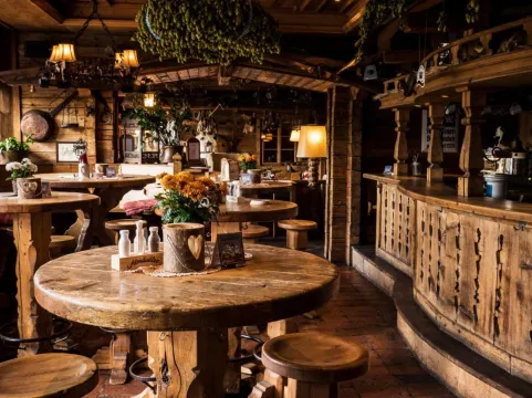 Hotel Almwirt - Vaterstetten