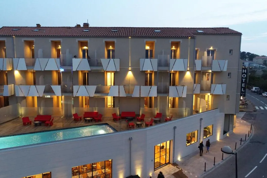 Hôtel Méditerranée - Calvi