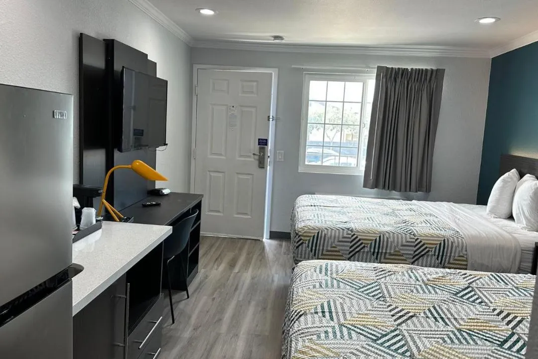 Studio 6 Suites San Ysidro, Ca – San Diego South Bay - San Diego, CA