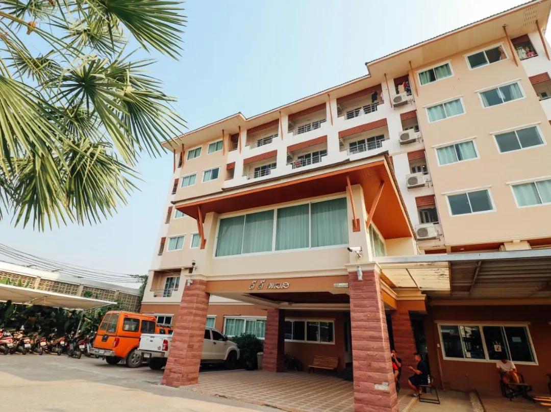 Dd Place - Mueang Suphan Buri District