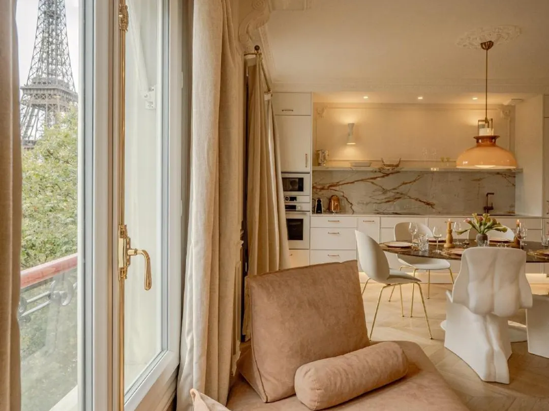 Apartment With Eiffel Tower View - París