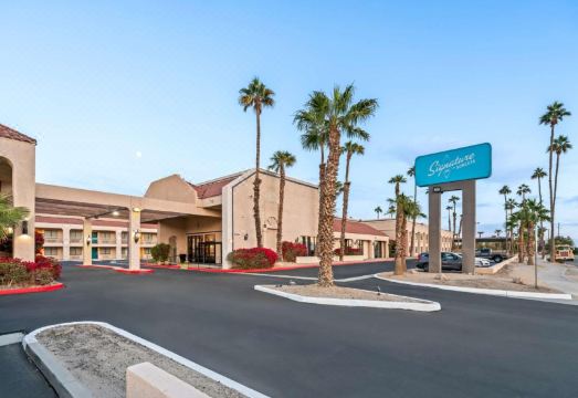 Signature Indio I-10 Coachella Valley, Indio - Best Rates & Exclusive ...