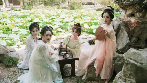 Dachang travel photo shoot[Ethnic Palace exotic photo shoot ...