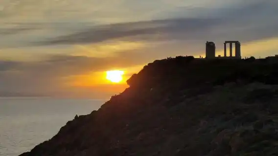 Excursión semiprivada al atardecer en Cabo Sunión | Trip.com
