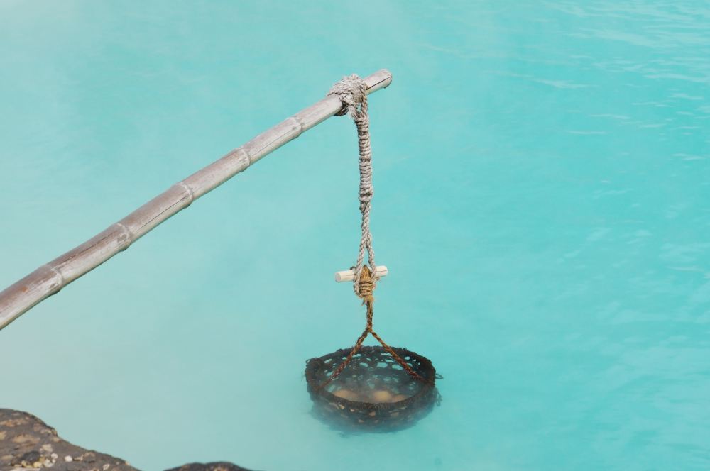 Tagesausflug nach Yufuin in Kyushu, Japan + Beppu Jigoku Onsen ...