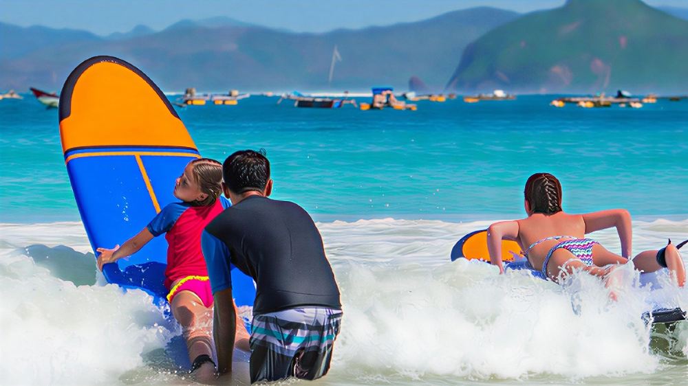 Bali Uluwatu Balangan beach surfing lesson - beginner & intermediate ...