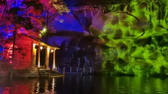 Taining Nightlife at Nine Dragon Pond [Nightlife] | Trip.com