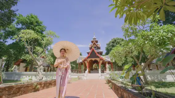 Experience five different styles of authentic Thai clothing at once ...