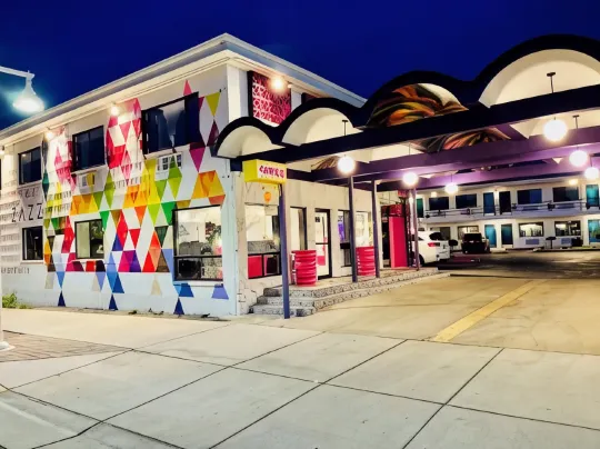 Hotel Zazz - Albuquerque