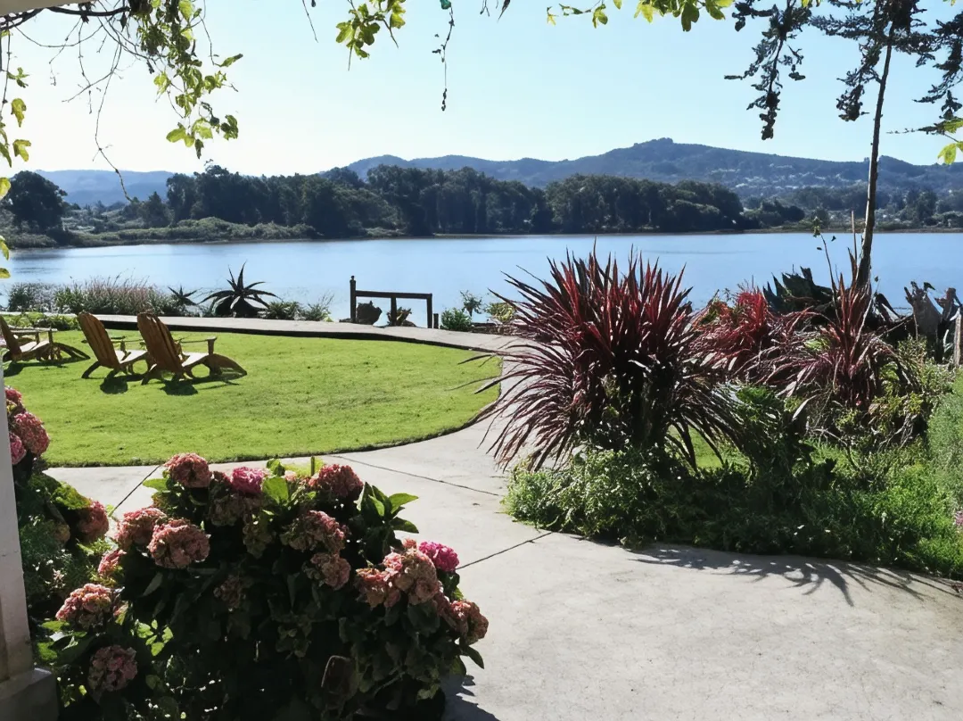 Back Bay Inn - Avila Beach, CA