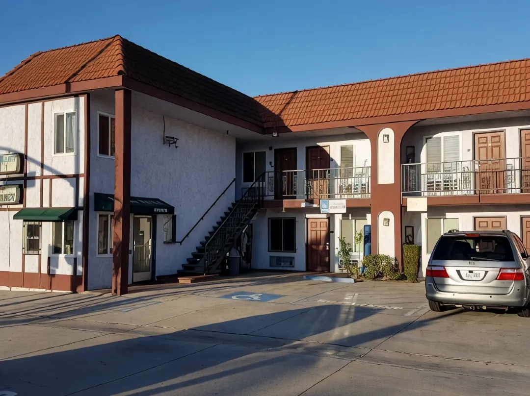 Beach Inn - Carson, CA