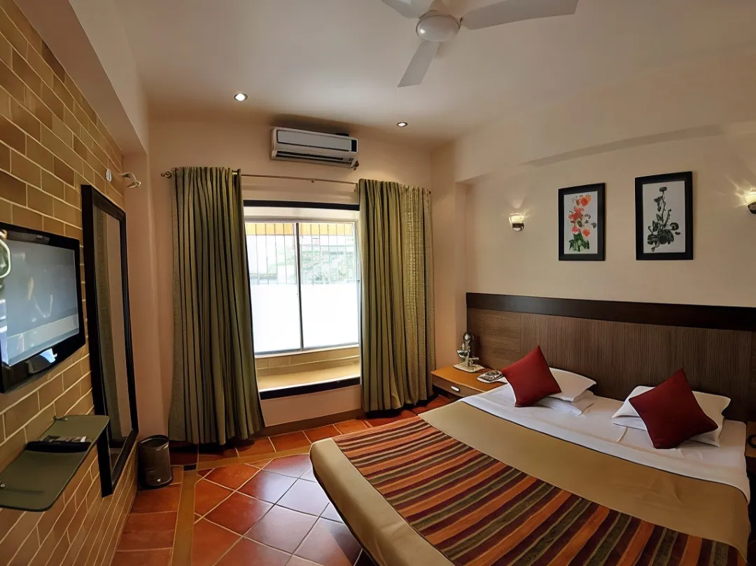 Hotel Chandralok - Lonavla