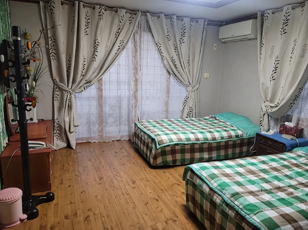 Jeju Future House Pension - Jeju