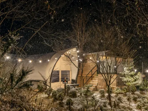 Jecheon Water Park Camping Land - Gumi