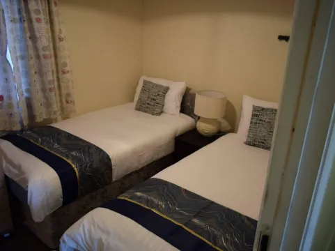 Spacious 3br Haven In Tilbury With Free Parking - Kent