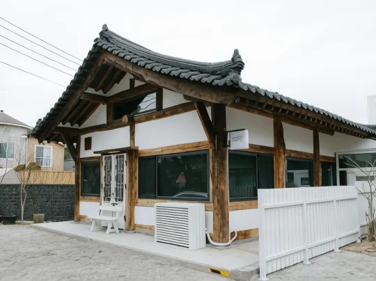 Gangneung Chodang Yogi-suk - Gangneung-si