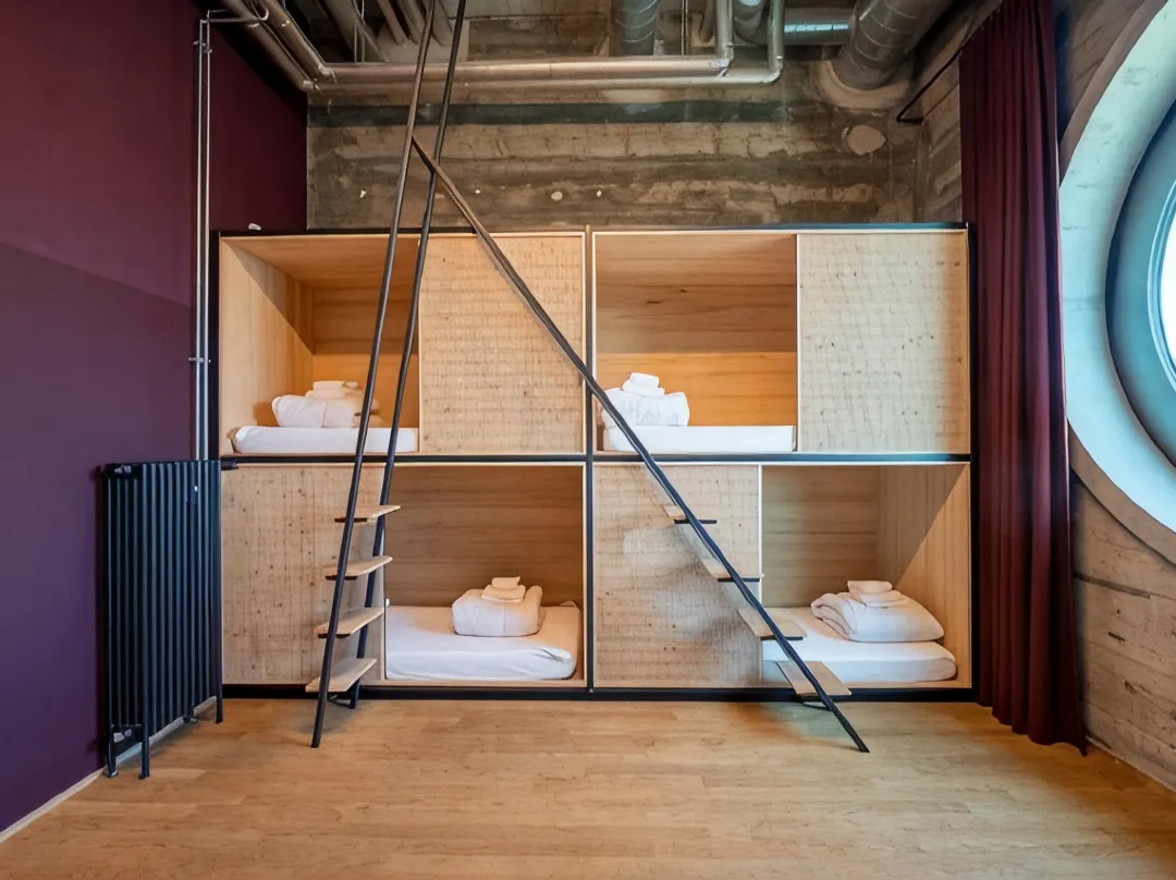 Silo Design & Boutique Hostel - Basel