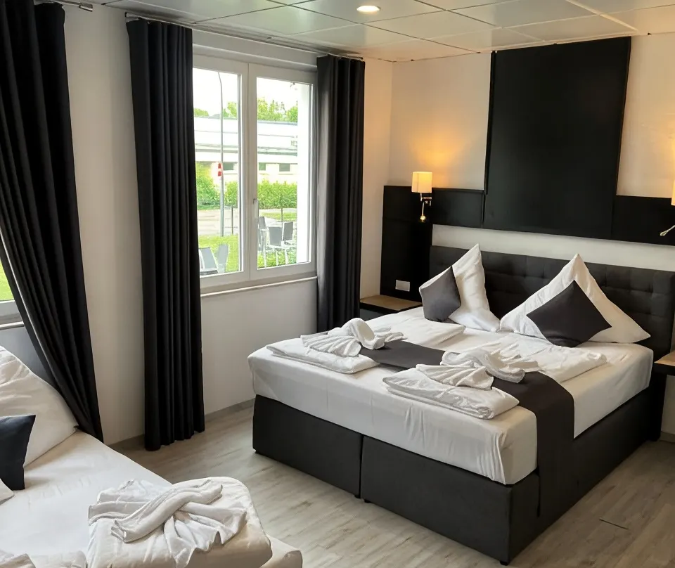 Yebs Hotel - Günzburg