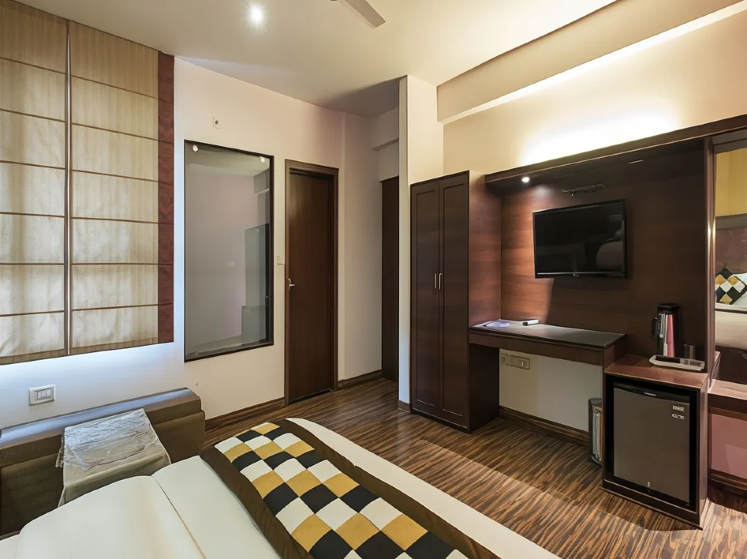 Hotel Meenakshi Palace - Jaipur