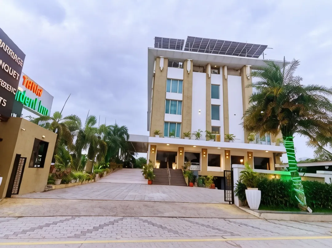 Tania President Inn - Shirdi