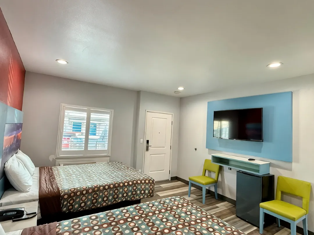 La Casa Motel, Los Angeles - Burbank Airport - Burbank, CA