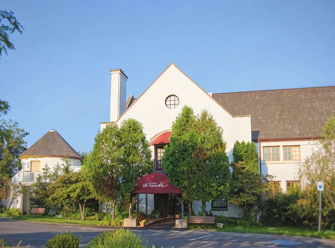 La Tourelle Hotel & Spa - Ithaca, NY