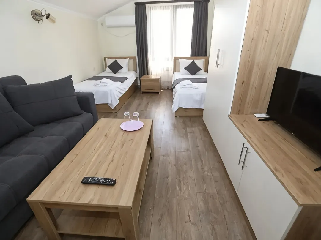 V.mod Hotel - Jerewan