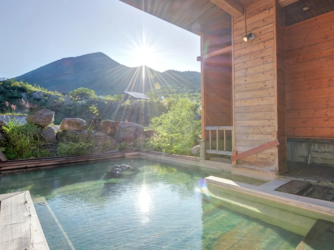 Niseko Goshiki Onsen Ryokan - Niseko