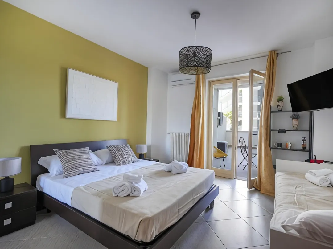 Sky Gate Gold – Suite Terrazza Aeroporto - バーリ
