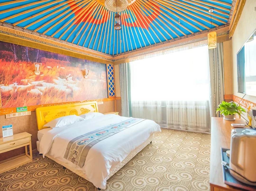 Sixty Six Yurts Hotel - Hulunbuir