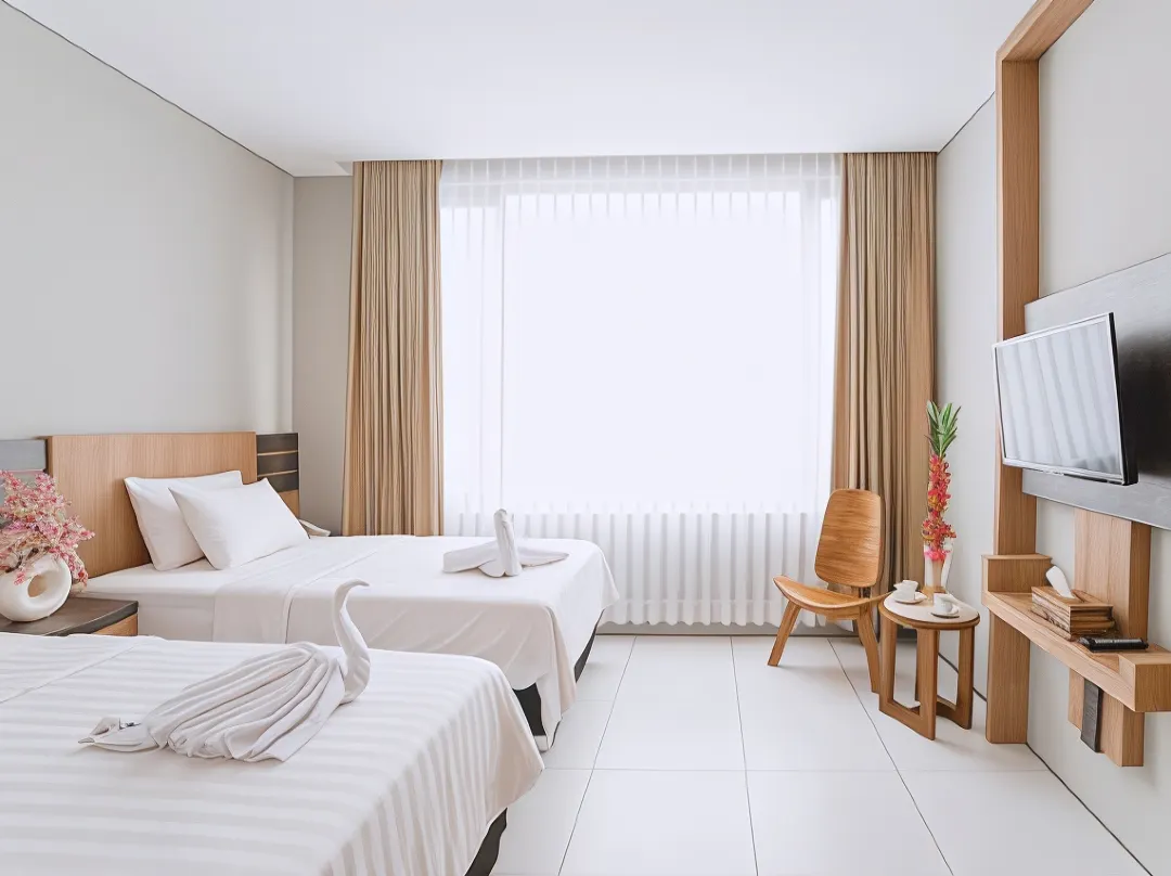 Mogens Guesthouse - Bandung