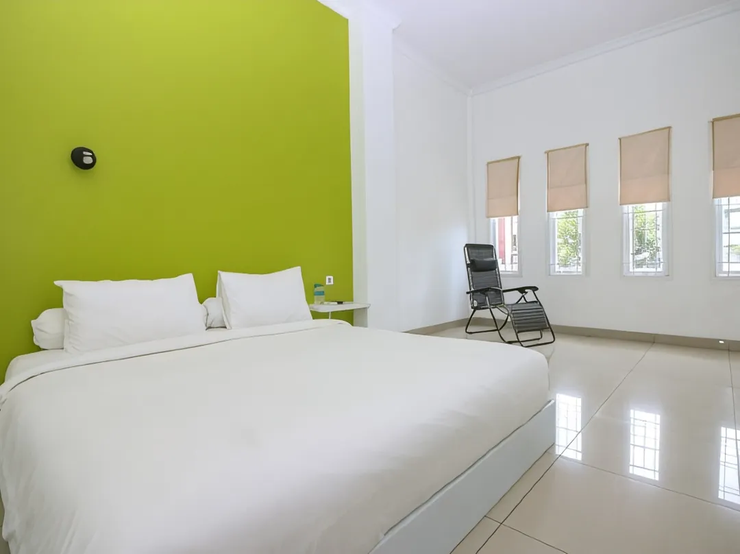 Golden Snail - Balikpapan