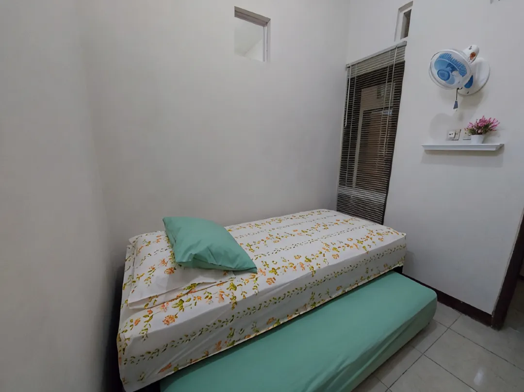 Aprilldilla Home - Salatiga