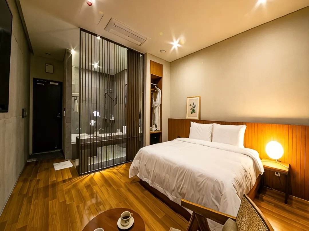 Jinju Hotel Epoque - Sacheon-si