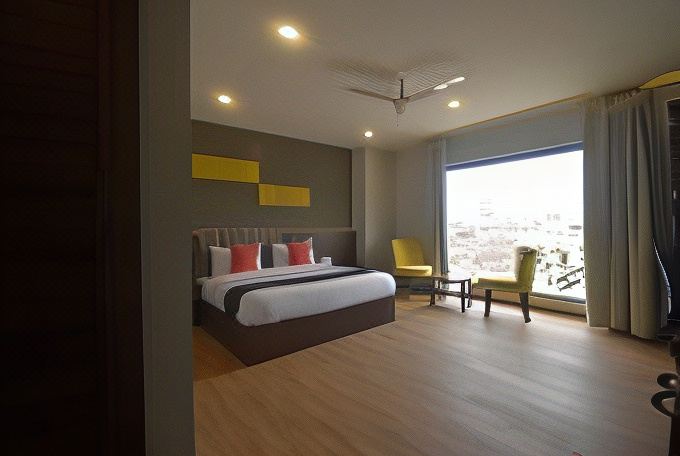 10 Square - Jaipur