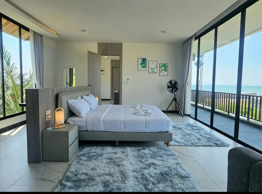 Beachfront Villa | Private Pool & Sea Access 2 Bdr - Ko Pha Ngan