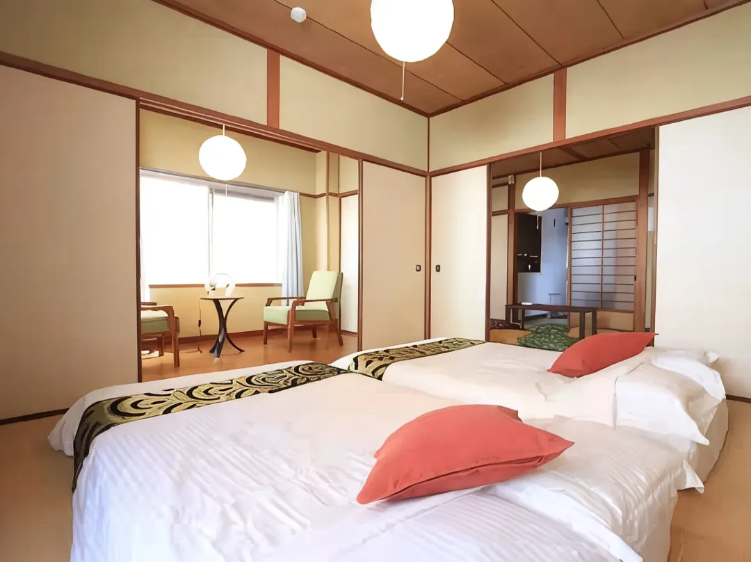Goraku Shinfukae 201 - Osaka, Japan