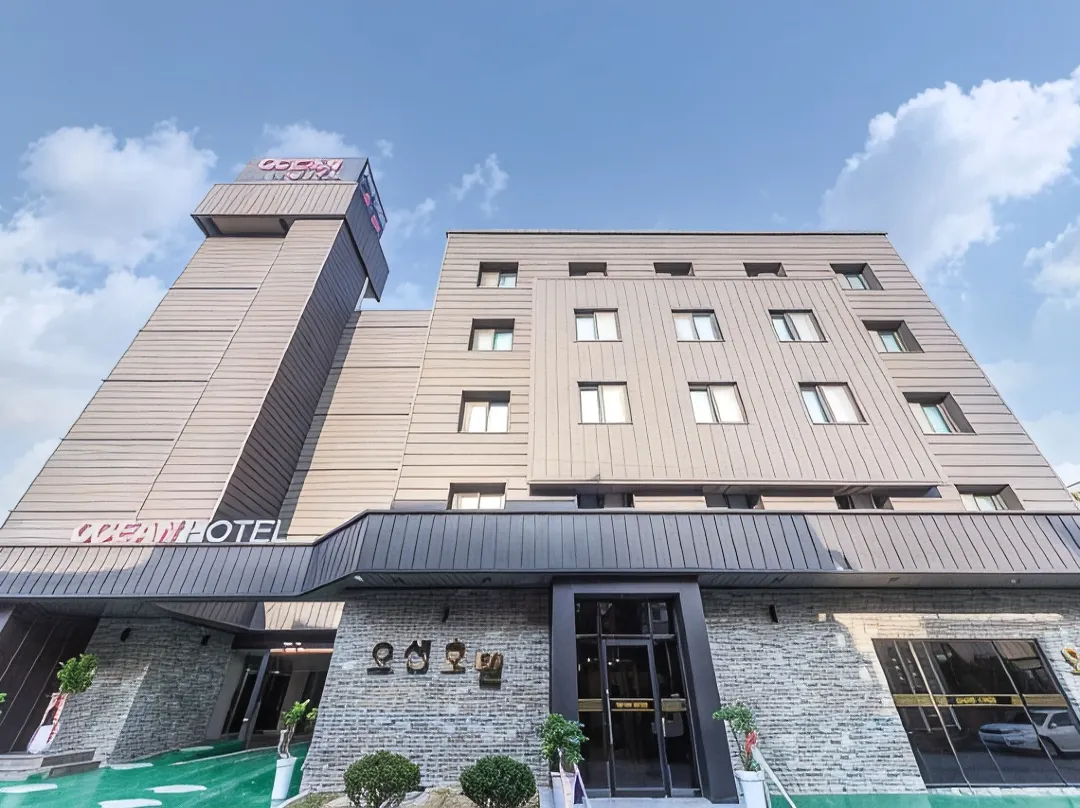 Gwangju Yongbong-dong Yaja Gwangju Yongbong Branch - Naju-si