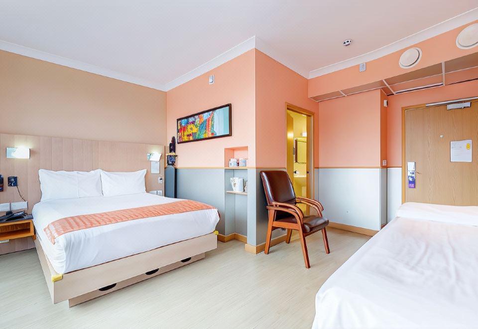 Eurotraveller Hotel - Premier - Harrow,Harrow - Updated Prices & Hotel ...