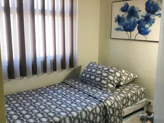 2 Bedroom Condo At Midpoint Residences With City View - Cebu