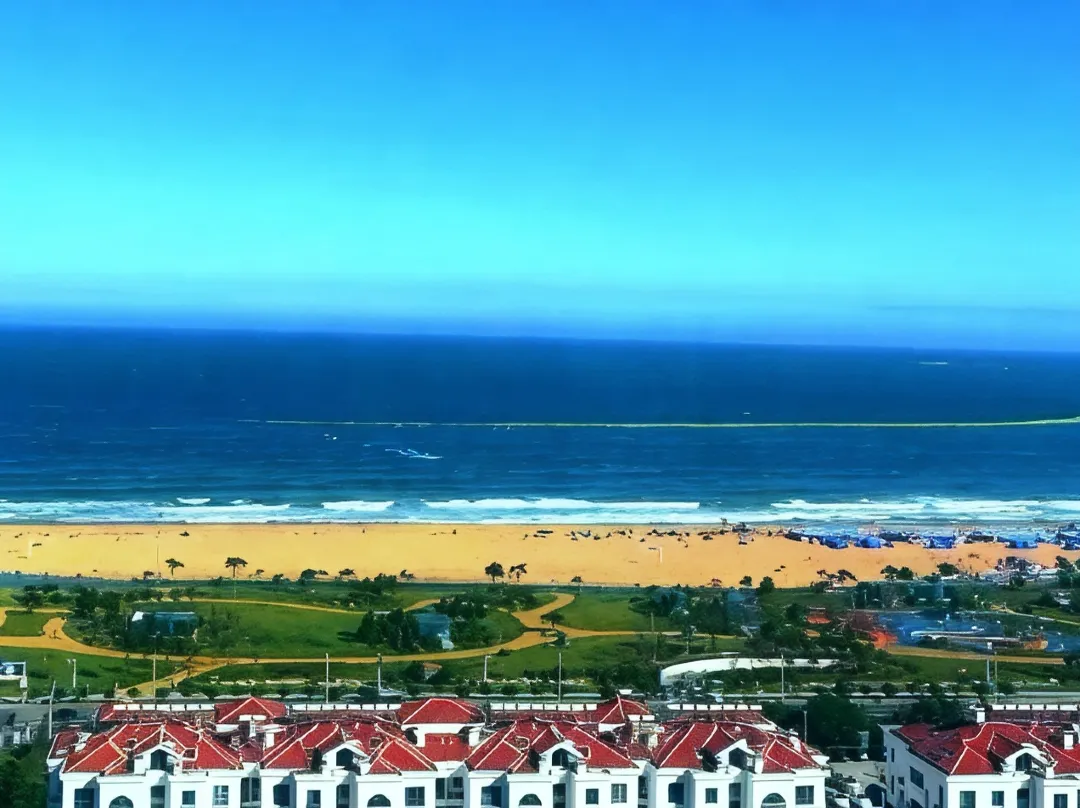 Qingdao Guanhai  Wangyue Diyipaihaijinggongyu - Qingdao
