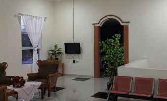 Hotel Agung,Telaga Biru- Harga & Promo Terbaru 2026 | Trip.com