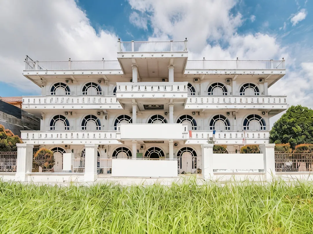 Gedung Putih Syariah - Pekanbaru