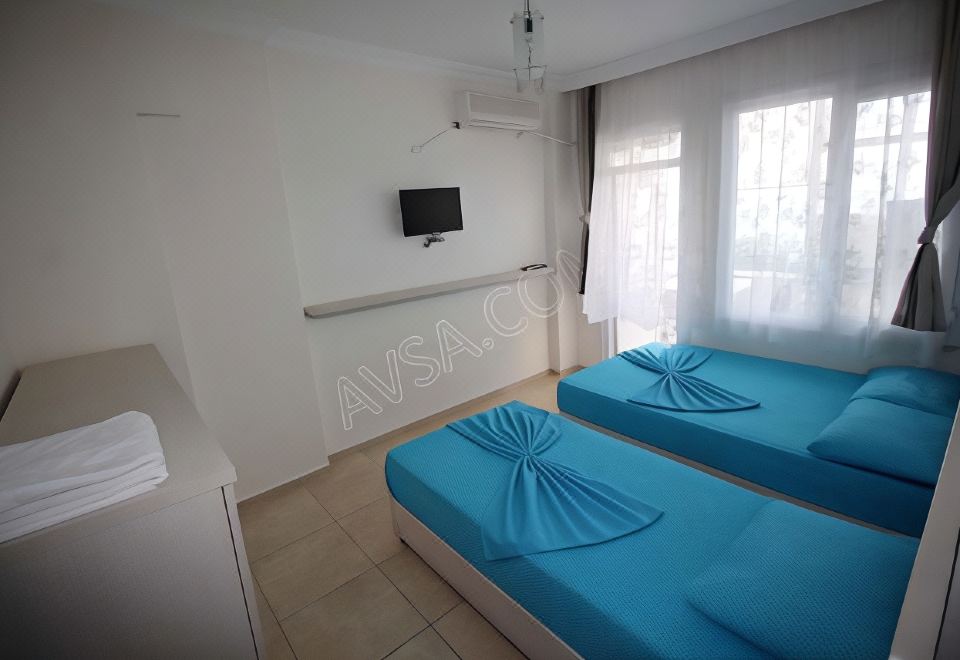 Ömer Deniz Pansiyon, Avsa Island - 2025 Latest Prices & Deals | Trip.com