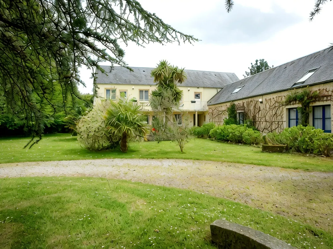 Logis Hôtel La Demeure Du Perron - Manche