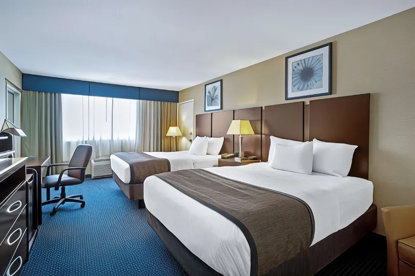 La Quinta Inn & Suites by Wyndham Manchester Reviews: 103 Verified ...