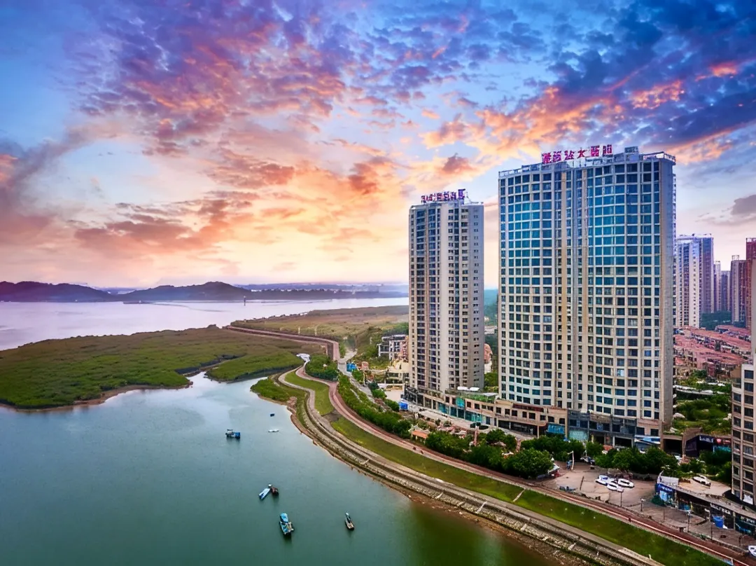 Fangchenggang Longyunda Hotel - Fangchenggang