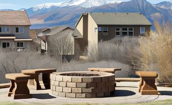 Chateau du Pikes Peak, a Tuscany Retreat, Colorado Springs - Best Rates ...